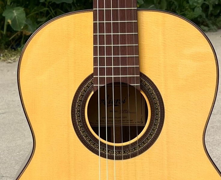 All Solid Spruce Top Rosewood Body Classical Guitar Aiersi Guitar